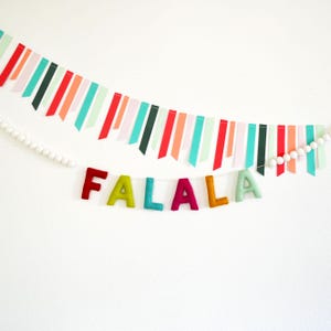 FALALA Felt Garland | Bow Garland | Felt Ball Garland | Christmas Felt ...