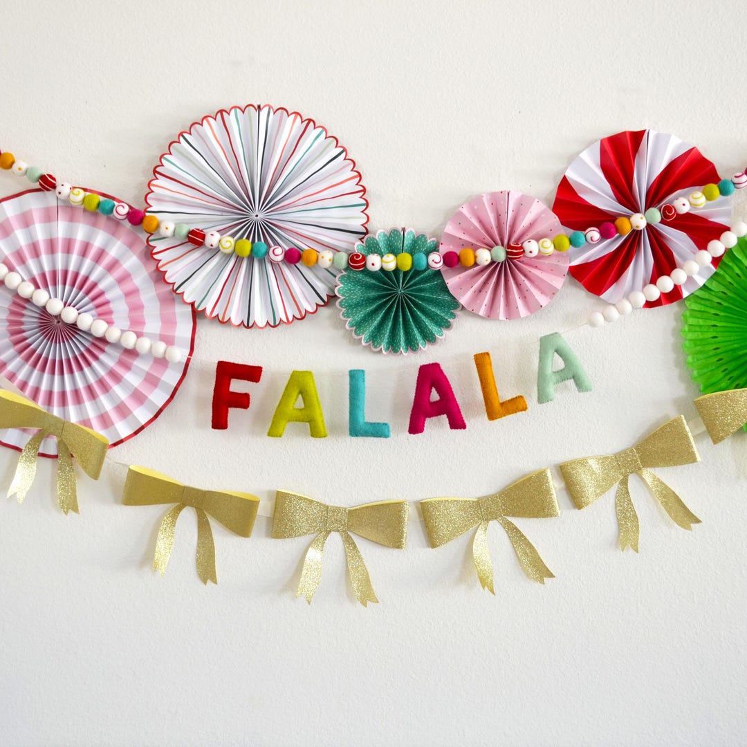 FALALA Felt Garland | Bow Garland | Felt Ball Garland | Christmas Felt ...
