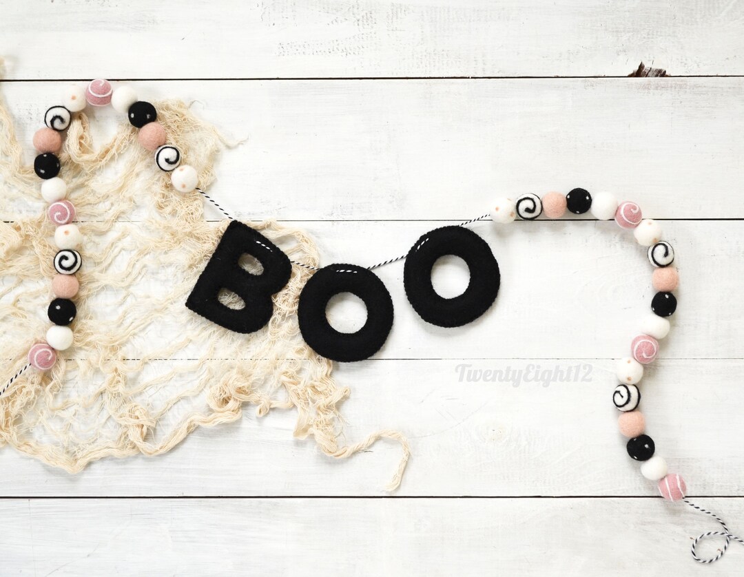 Pink Halloween Felt Garland - BOO Halloween Garland, Felt Ball Garlands ...