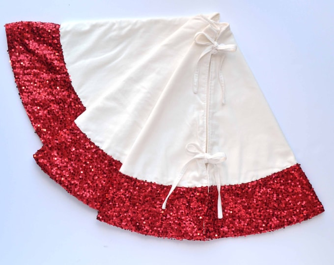 Christmas Tree Skirt Velvet and Red Sequins 50 Tree Skirt, Velvet ...