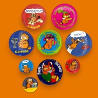 Vintage Garfield Button - Etsy