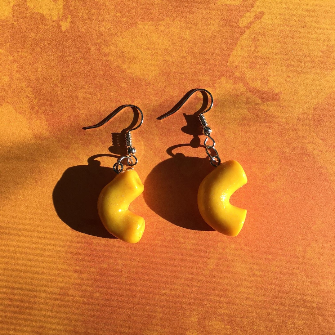 Macaroni & Cheese Glitter Dangle Drop Earrings Quirky Funky Silly Mac N ...