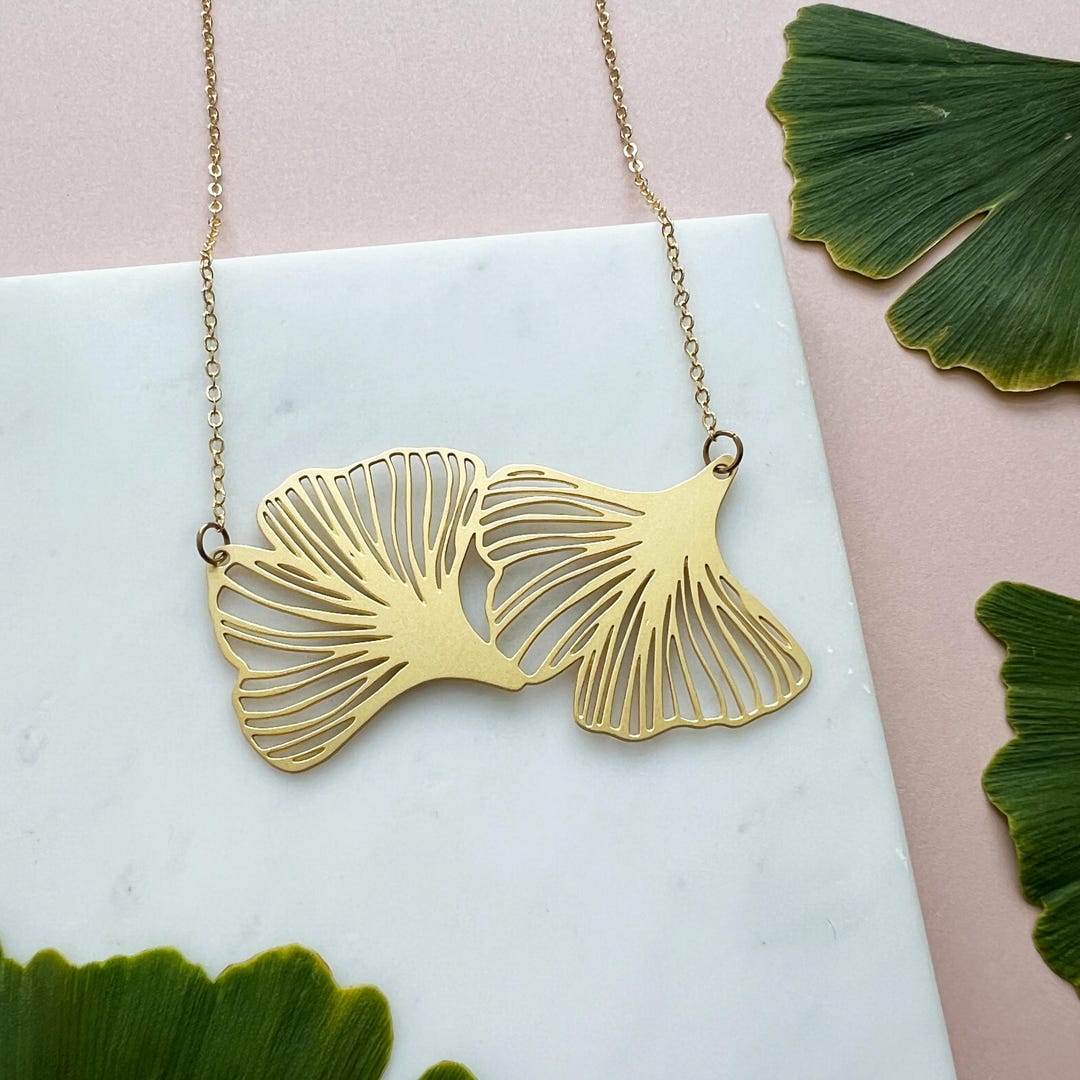 Matte Gold Gingko Leaf Necklace - Plant Lover Jewelry - Etsy