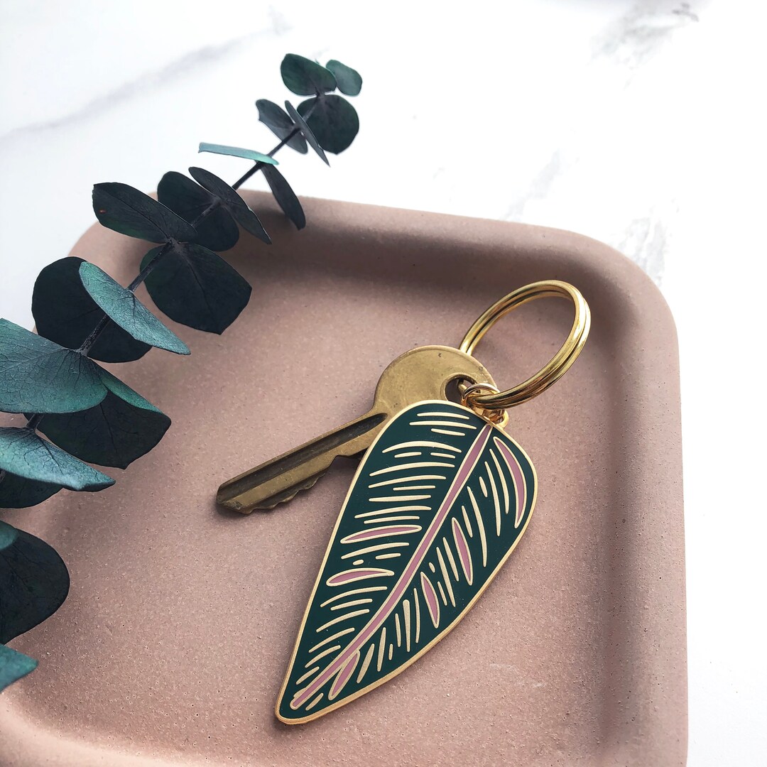Calathea Ornata Leaf Keychain - Matte Gold Enamel Plant Keyring - Etsy