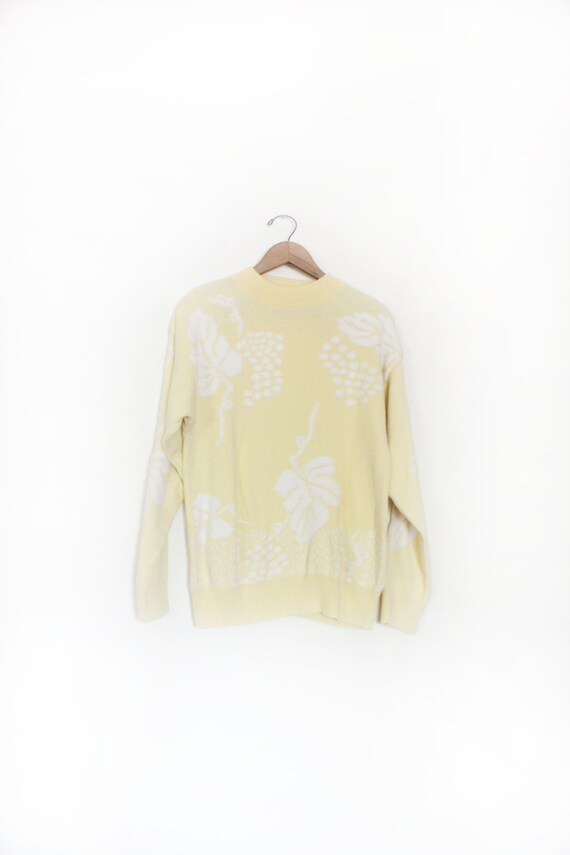 celine pastel yellow - Gem