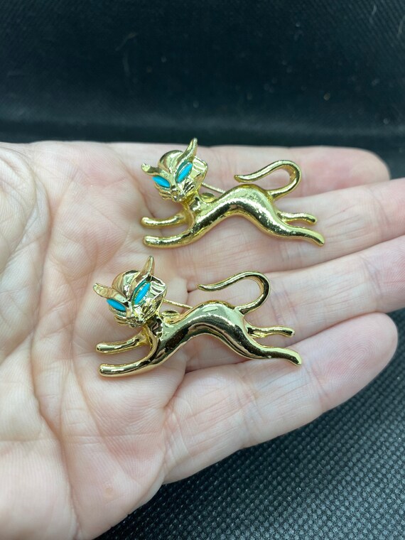 pair vintage scatter pins - Gem