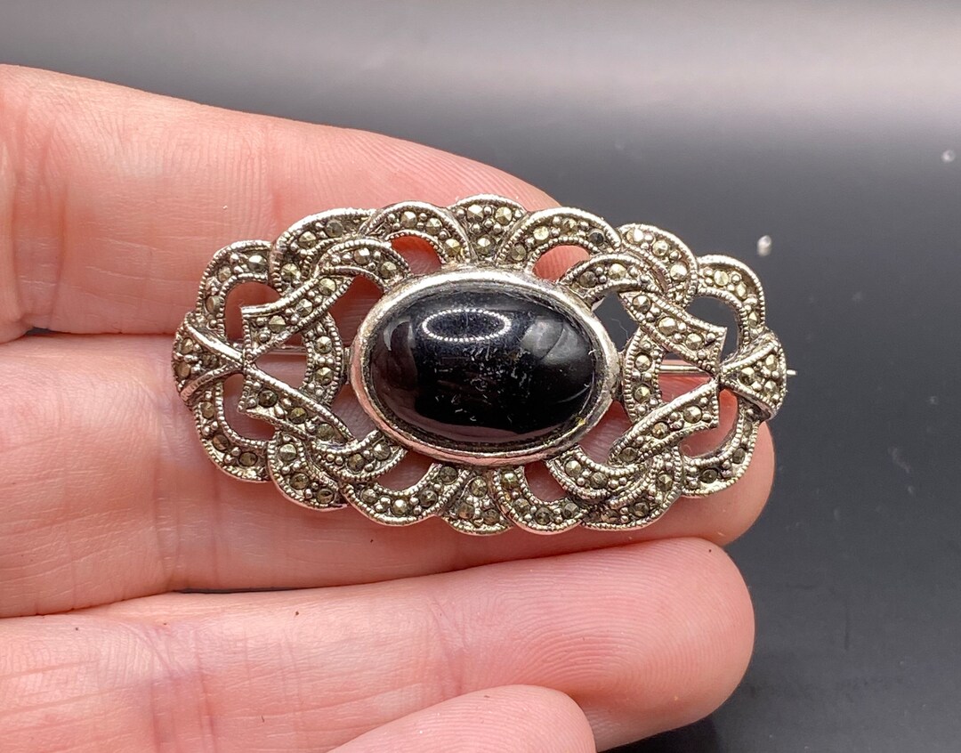 Vintage Scrollwork Victorian Style Bar Pin - Etsy