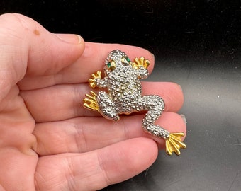 Vintage Enamel Frog or Toad Pin - Etsy