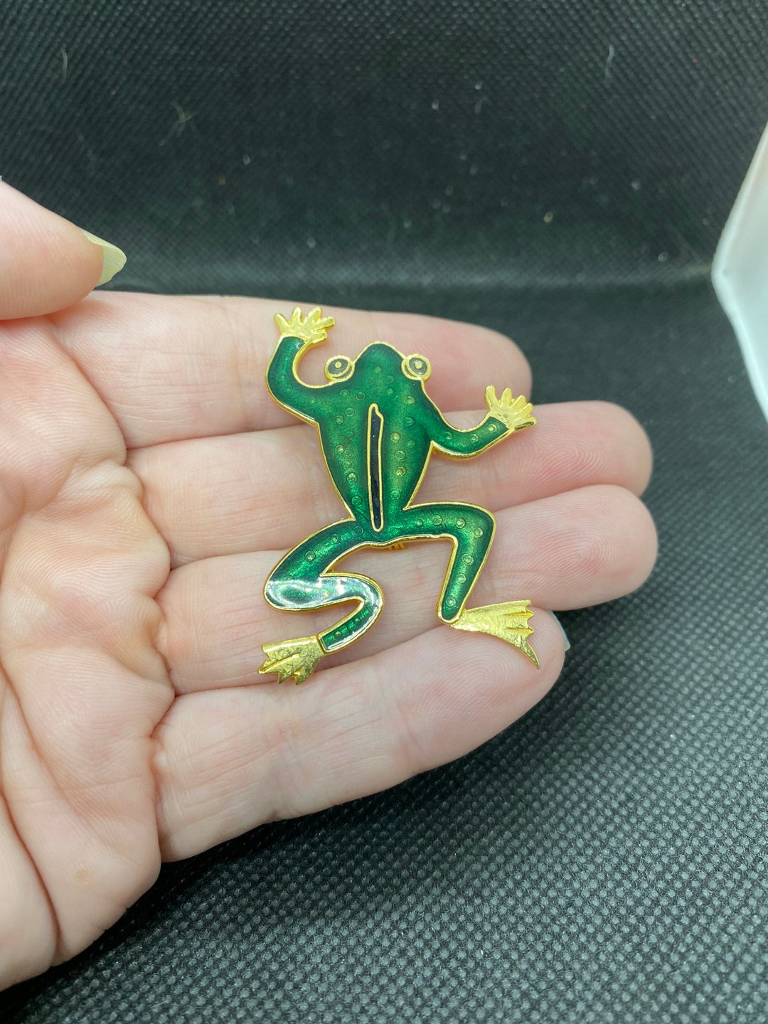 Vintage Enamel Frog Pin - Etsy