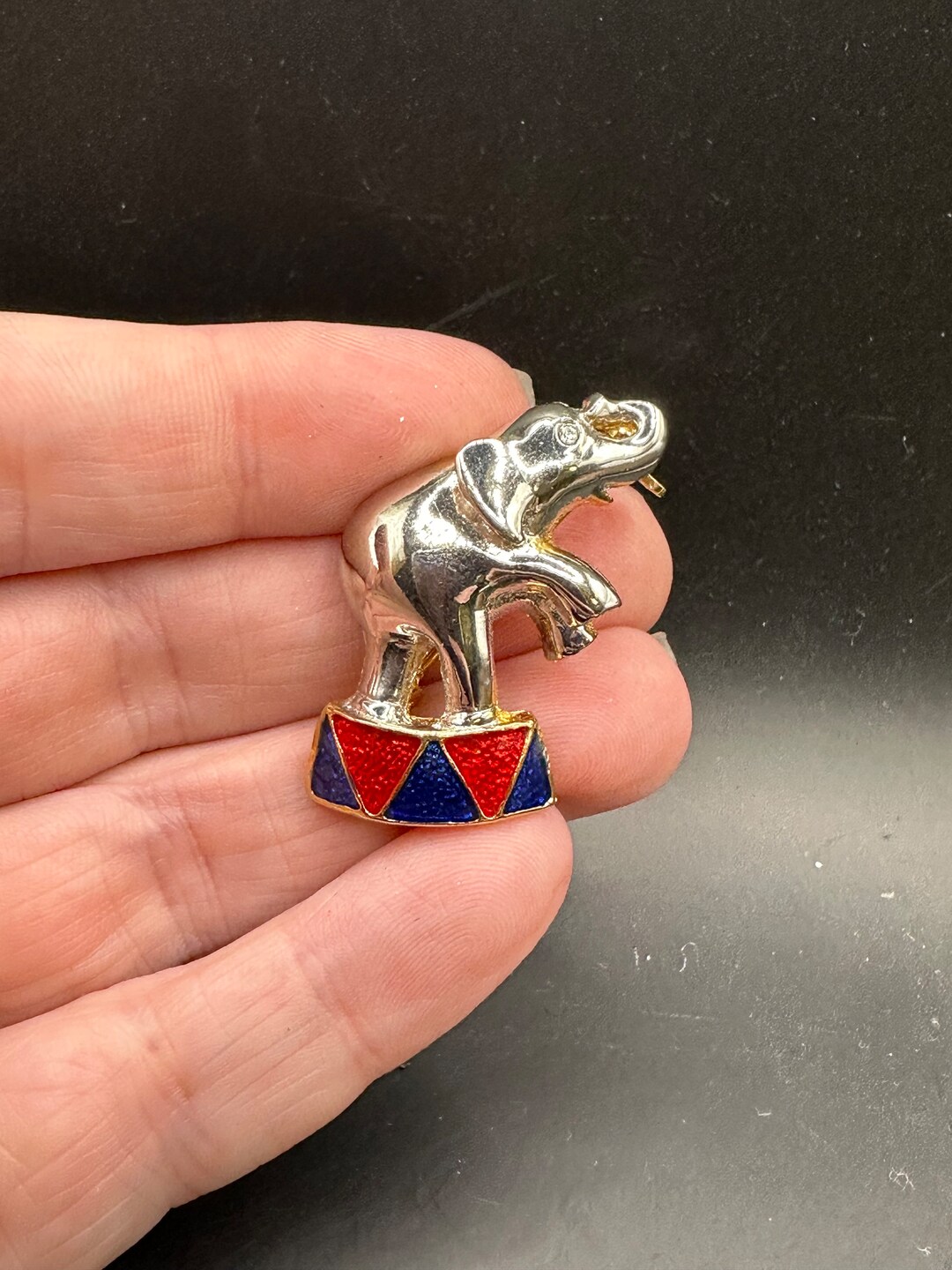 Vintage Circus Elephant Pin - Etsy