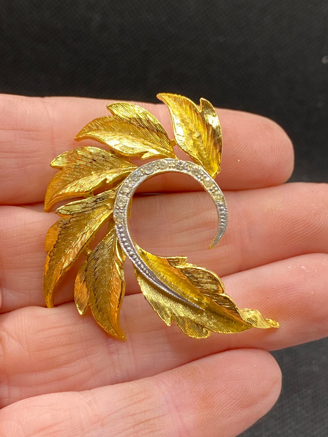 Vintage Leaf Pin With Rhinestones - Etsy