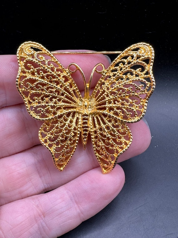 Vintage scrollwork butterfly - Gem