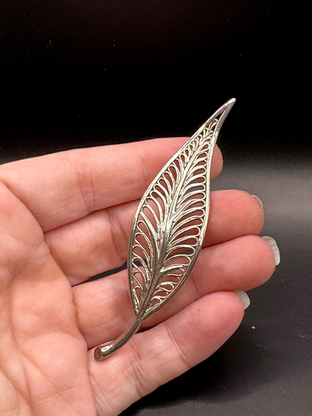 Vintage Leaf Pin - Etsy