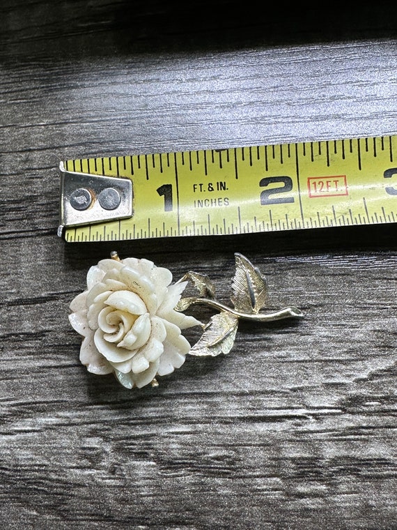 Vintage Pair of Resin Rose Flower Pins - Gem