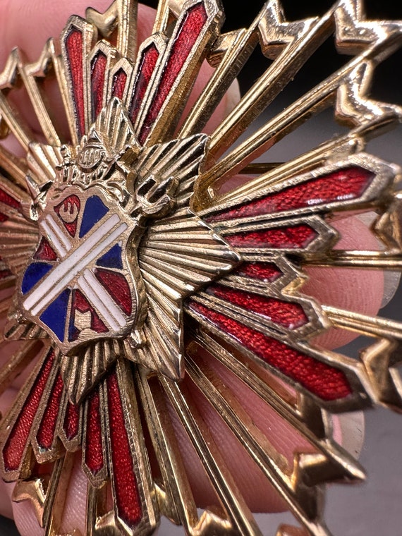 Vintage British Military Themed Styles Medal Pin - Gem