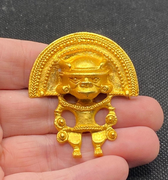 statement piece aztec - Gem