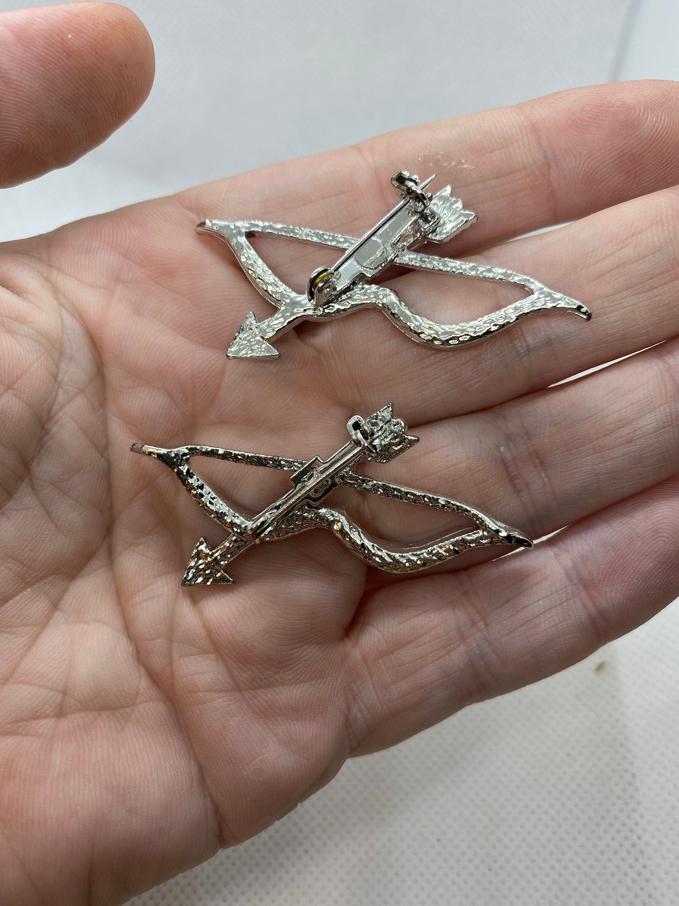 Vintage Pair of Cupids Bow and Arrow Valentines Day Love Pins - Etsy