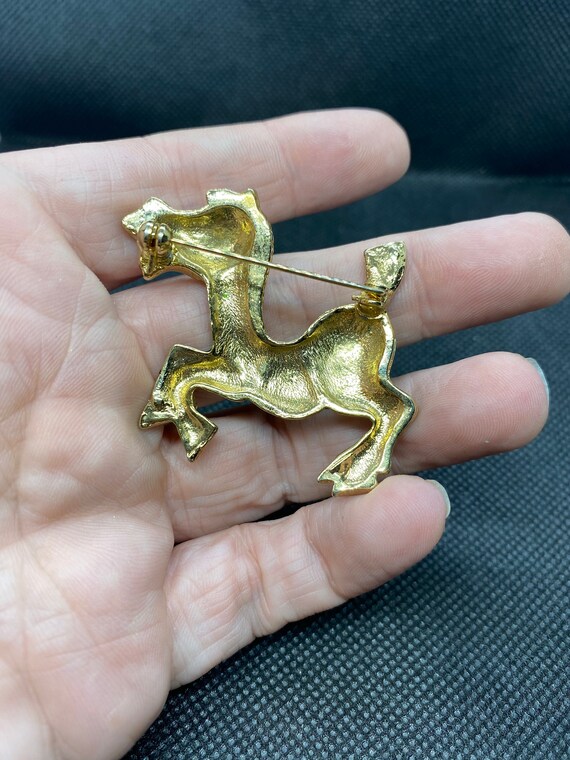 Vintage Smiling Laughing Horse Donkey Pin - Gem