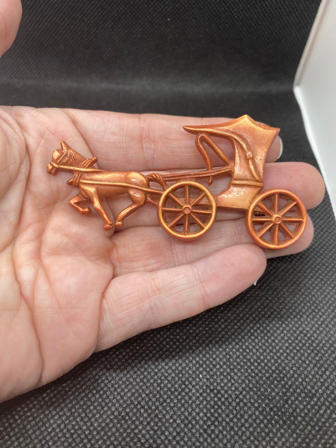 Vintage Horse and Buggy Pin - Etsy