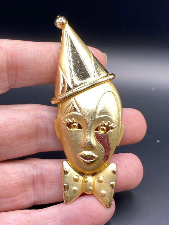 Vintage French Style Crying Tears Enamel Clown Pin - Gem