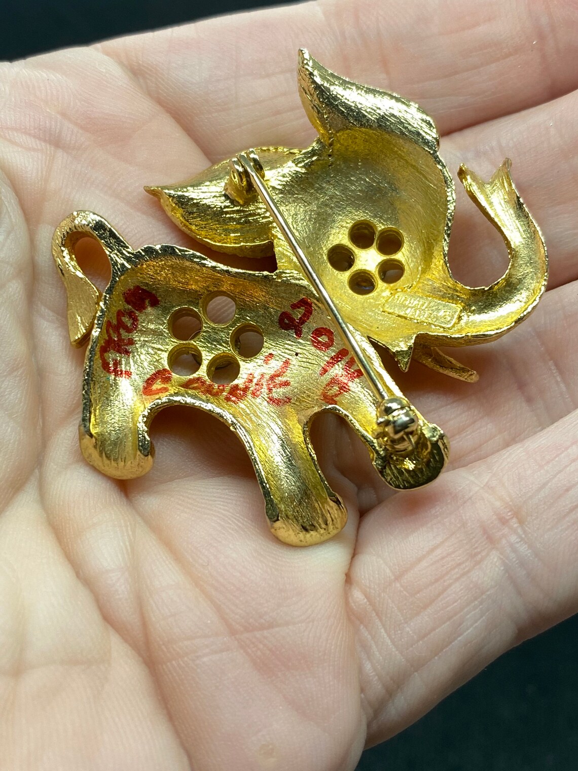 Vintage Elephant Pin - Etsy