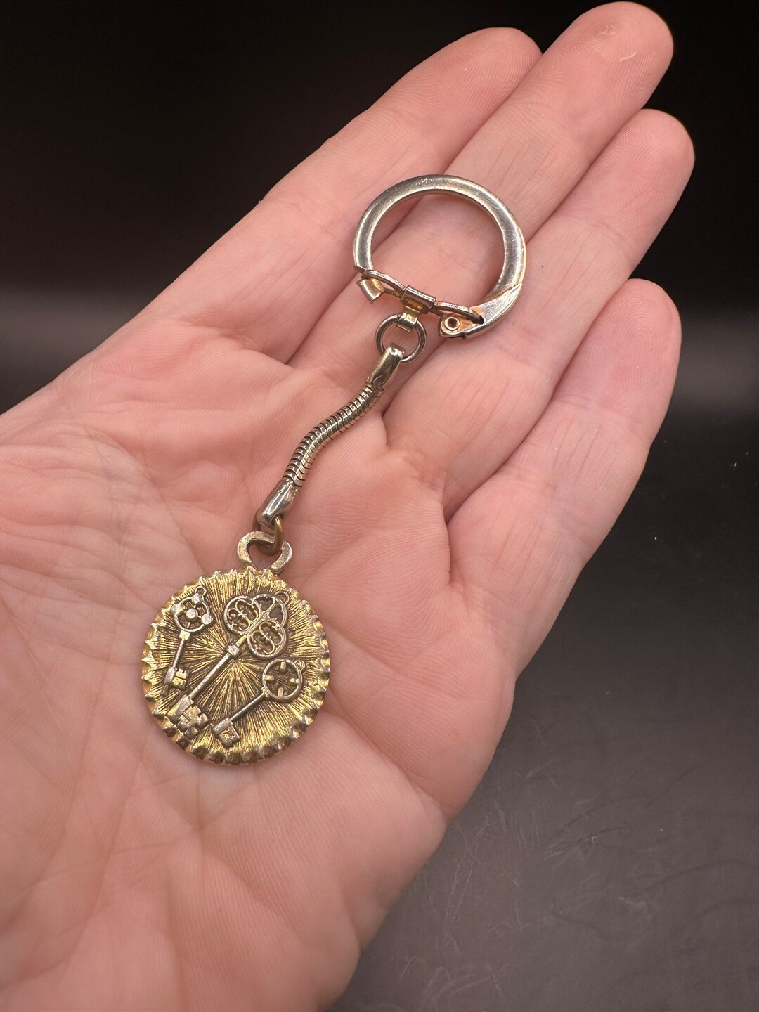 Vintage Skeleton Key Keychain - Etsy