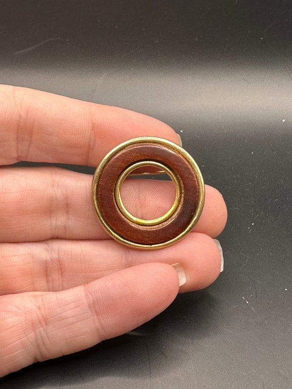Vintage Circle Modernist Pin Wooden Center - Gem