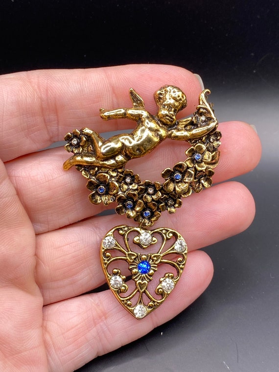 Victorian cherub pin - Gem Victorian cherub pin - Gem