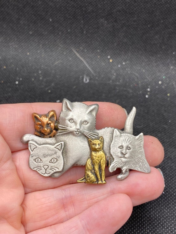 Vintage mixed metal cat - Gem