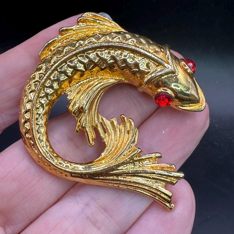 Vintage Fish Brooch - Etsy