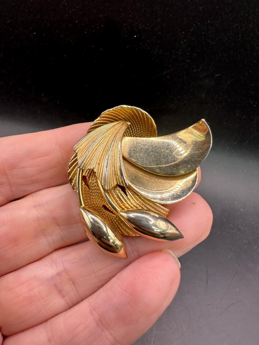 Vintage Stylized Straw Wheat Pin Brooch - Etsy