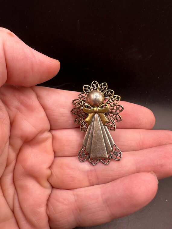 Vintage Mixed Metal Angel pin - Gem