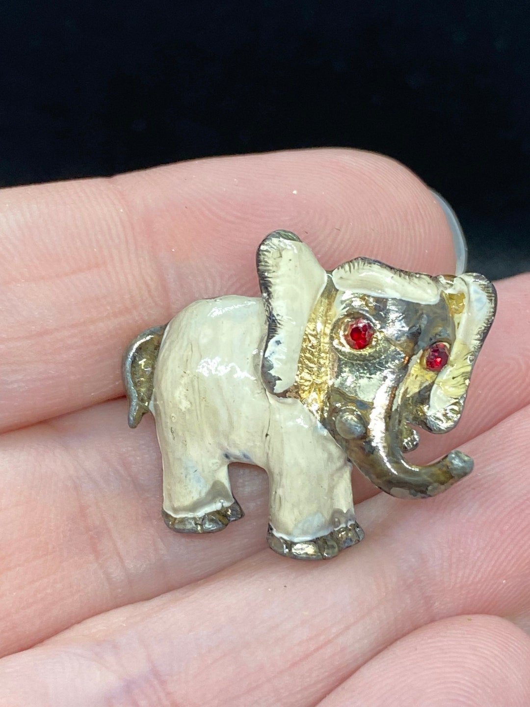 Vintage Enamel Elephant Pin - Etsy