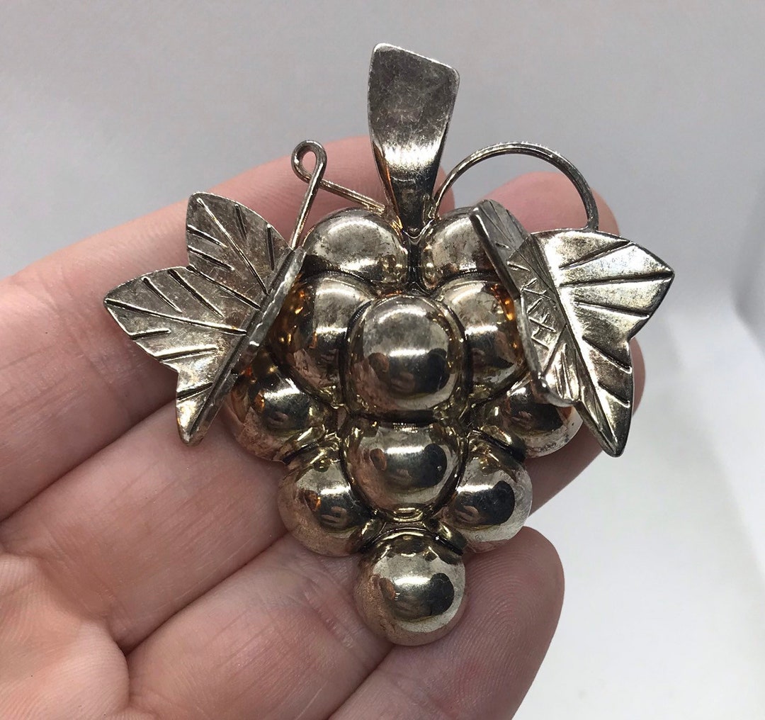 Vintage Grape Cluster Pin or Pendant Marked Best - Etsy