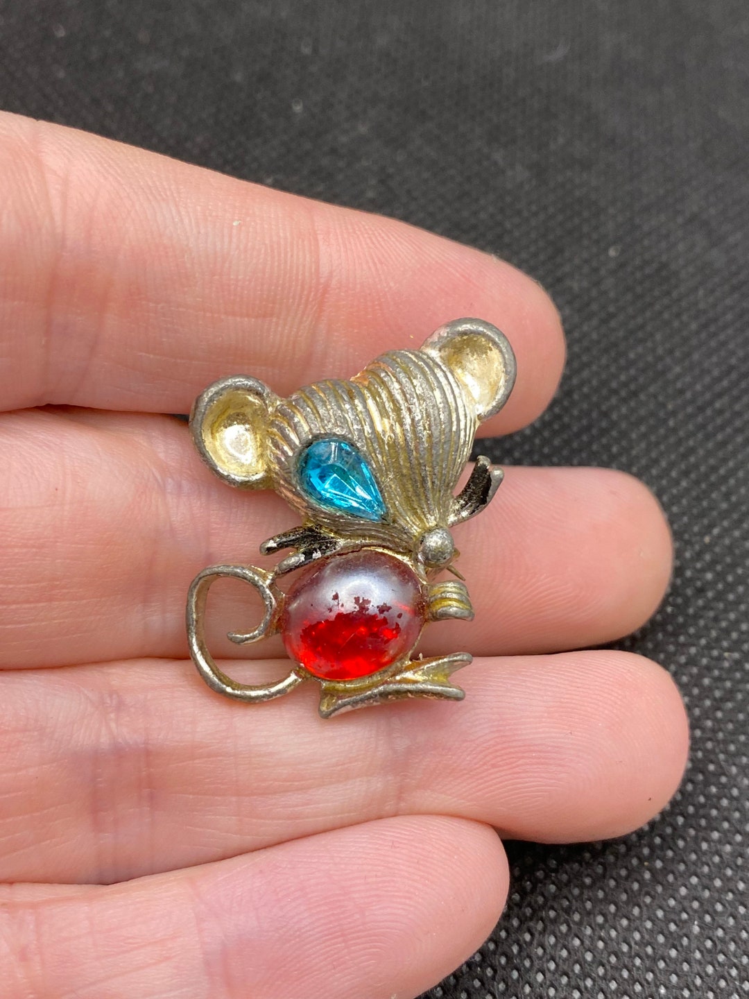 Vintage Winking Mouse Rhinestone Pin - Etsy