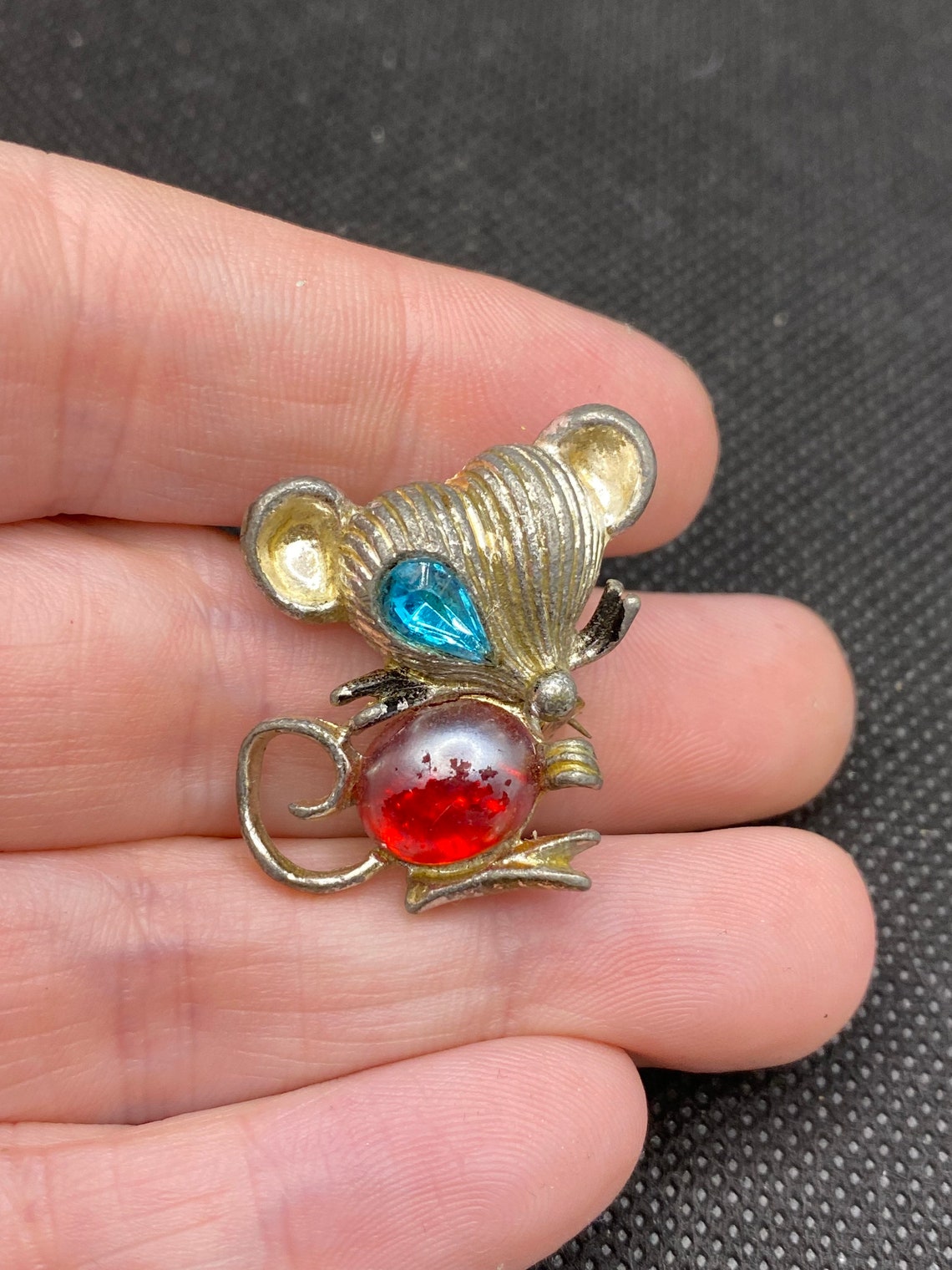 Vintage Winking Mouse Rhinestone Pin - Etsy