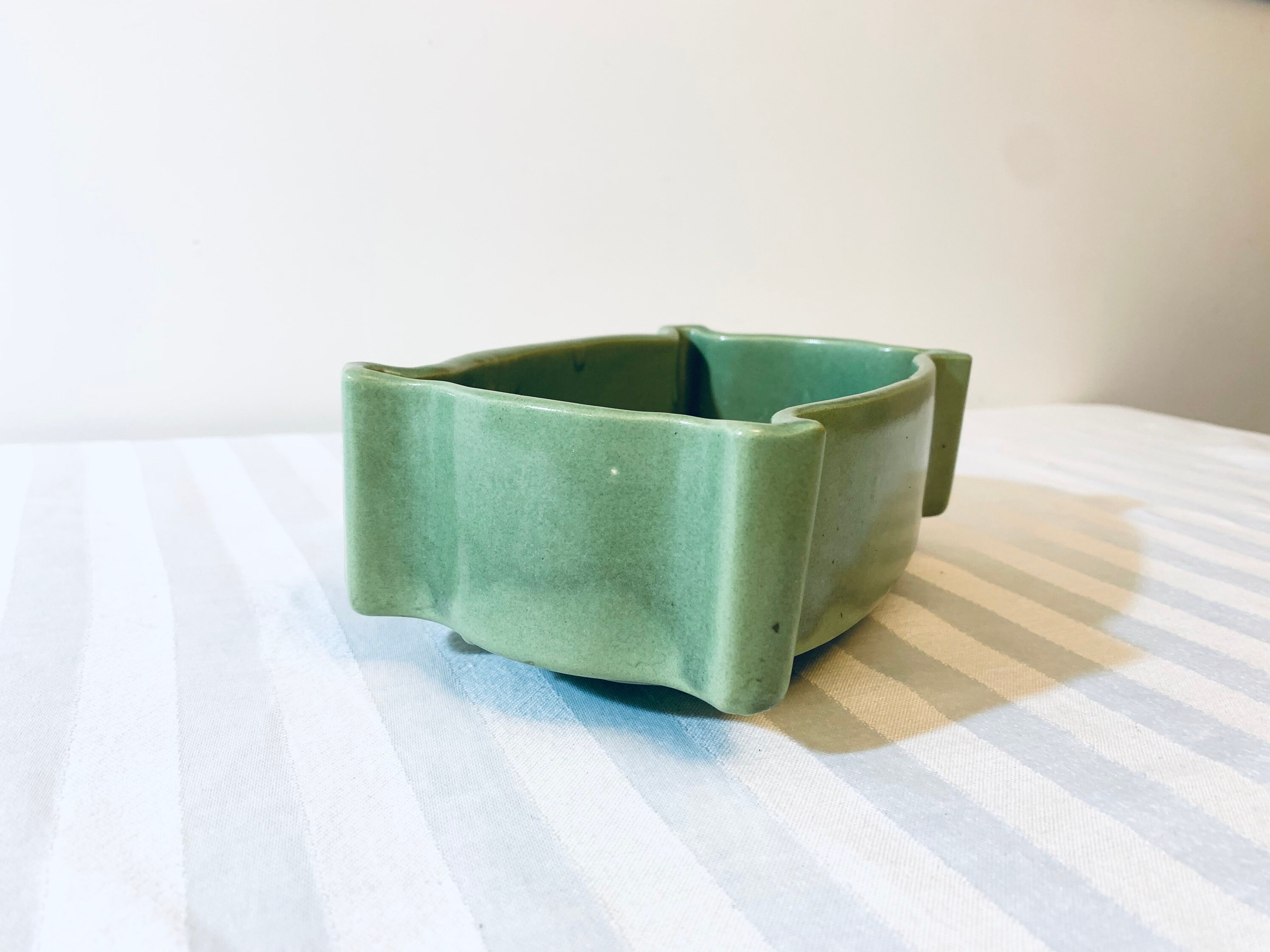 50s Window Ledge, Mid-century Modern, Crimped Corner Moss Green Planter ...