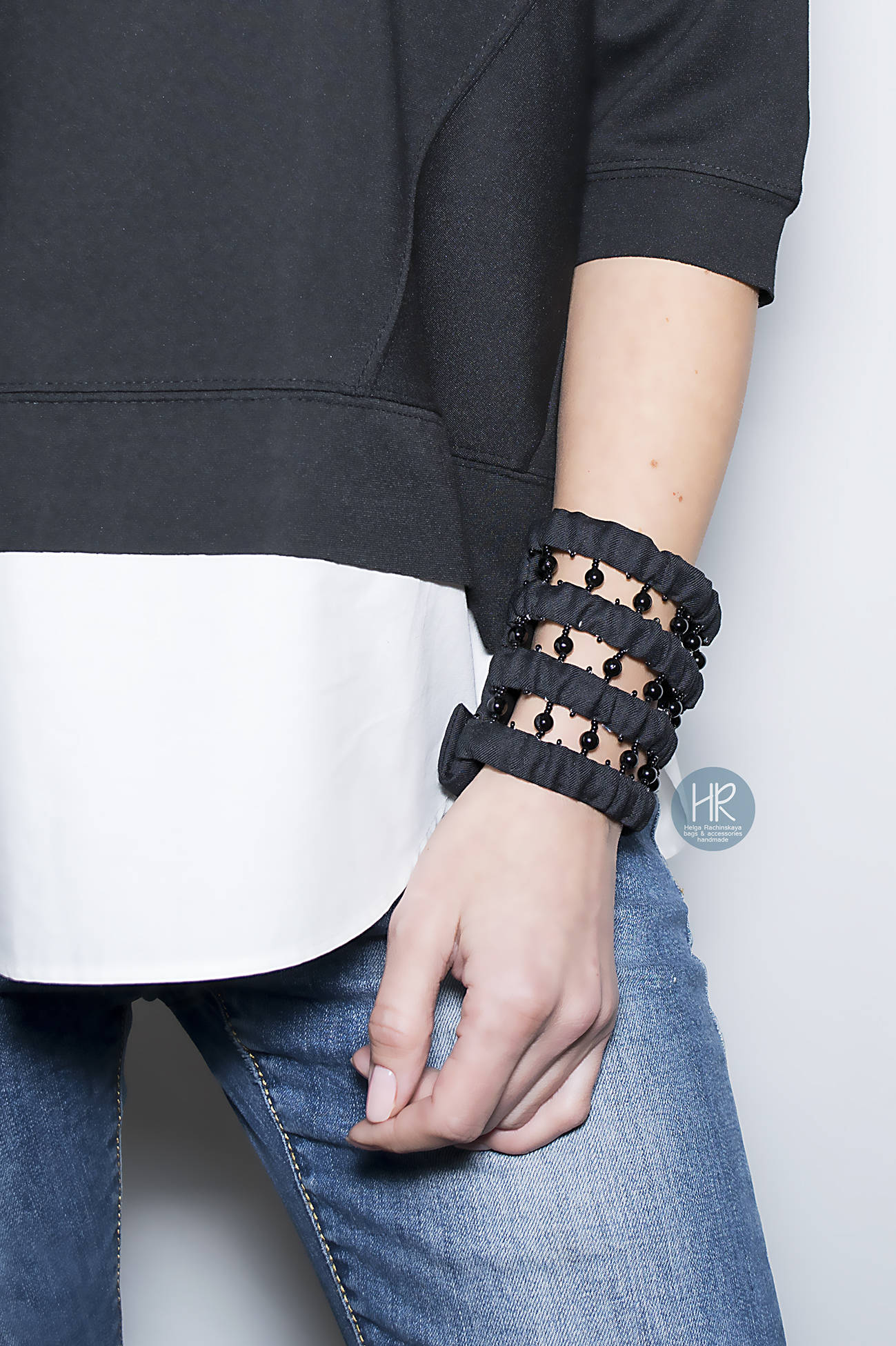 Hidden Wallet Travel Wrist Wallet Black Wide Bracelet Purse Womens ...