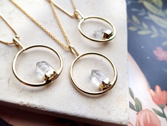 Quartz Point Pendant Necklace round Circle Crystal Pendant Necklace raw Stone Jewelry clear Gemstone Necklace jewelry Gift Women Gold Fill Etsy