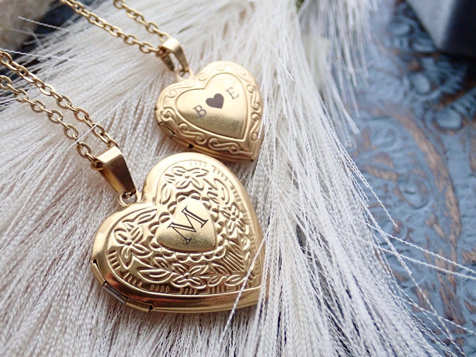 Heart Locket Necklace Engraved Initial Locket Necklace,customized ...
