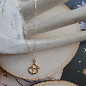 Pretzel Necklace, Tiny Pretzel Necklace, Pretzel Knot Pendant, Food ...