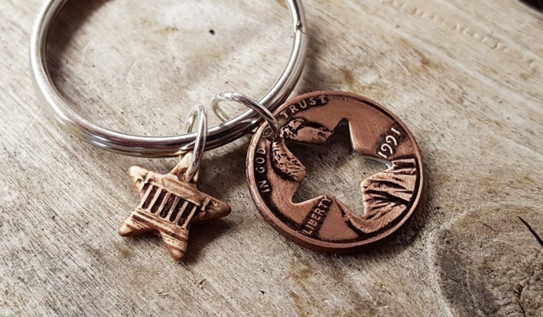 1991 32nd Birthday Penny Star Keychain 32nd Anniversary 32nd - Etsy