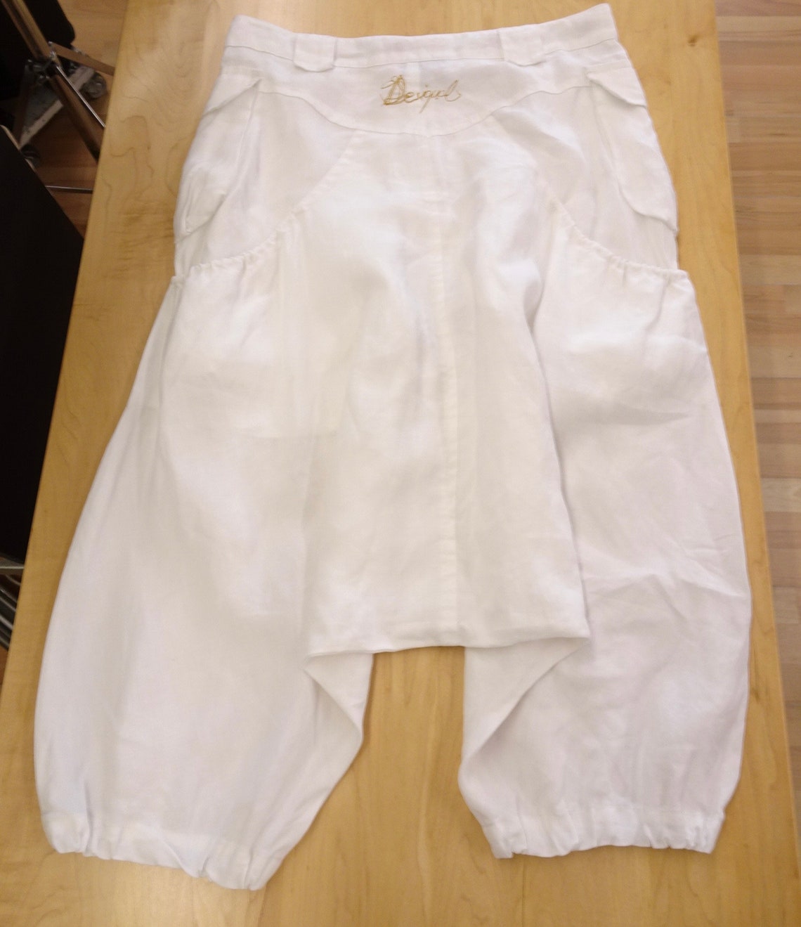 White Linen Knickerbocker Pants Vintage Desigual - Etsy