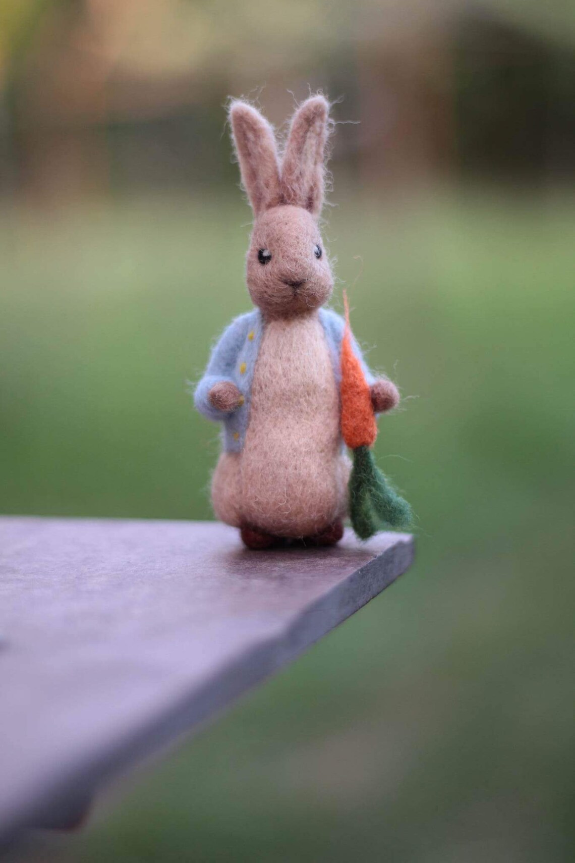 Needle Felted Peter Rabbit Artist Rabbit Bunny Beatrix - Etsy