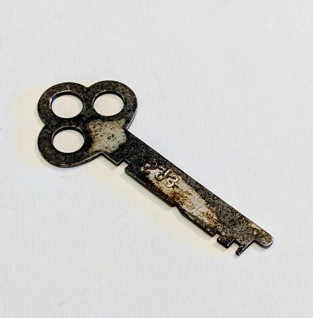 Vintage Corbin Flat Skeleton Key New Britain Conn. 2J3 - Etsy