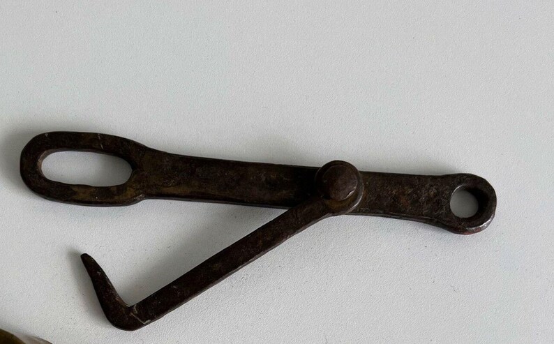 Antique Heavy Gate Hook Clasp to New England Cemetery Blacksmith ...