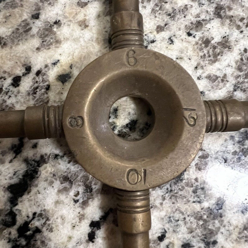 Vintage Four Sided Spider Brass Wind up Clock Key Multikey Even Sizes 6 ...