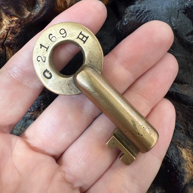 Pennsylvania Central Railroad RR Brass Switch Key CH 2169 Central ...