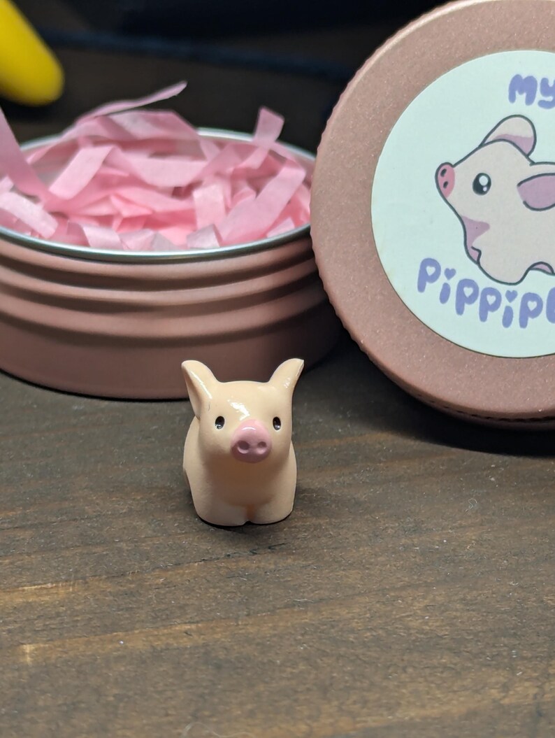Piggy Pippipet - Miniature Figurine Collectible - Etsy