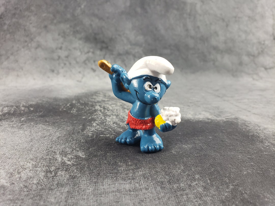 1979 Bathing Smurf With Soap and Scrub Brush by Peyo - Etsy